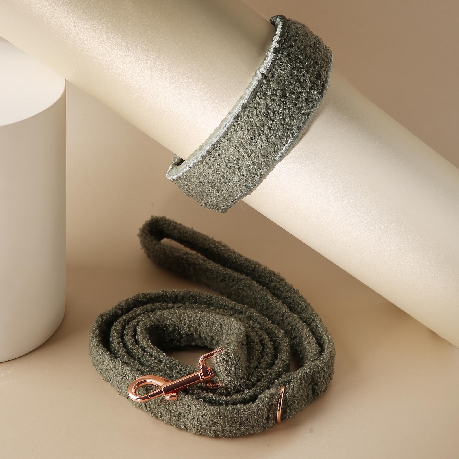 Tangle-free Fur Saver Wide Collar & Leash Set/ Perfect for Poodles and ...