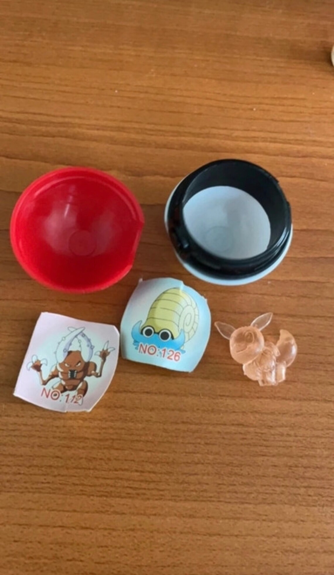 Mini Pokeball Themed Party Favors for Gift Bags and Birthday Partys ...