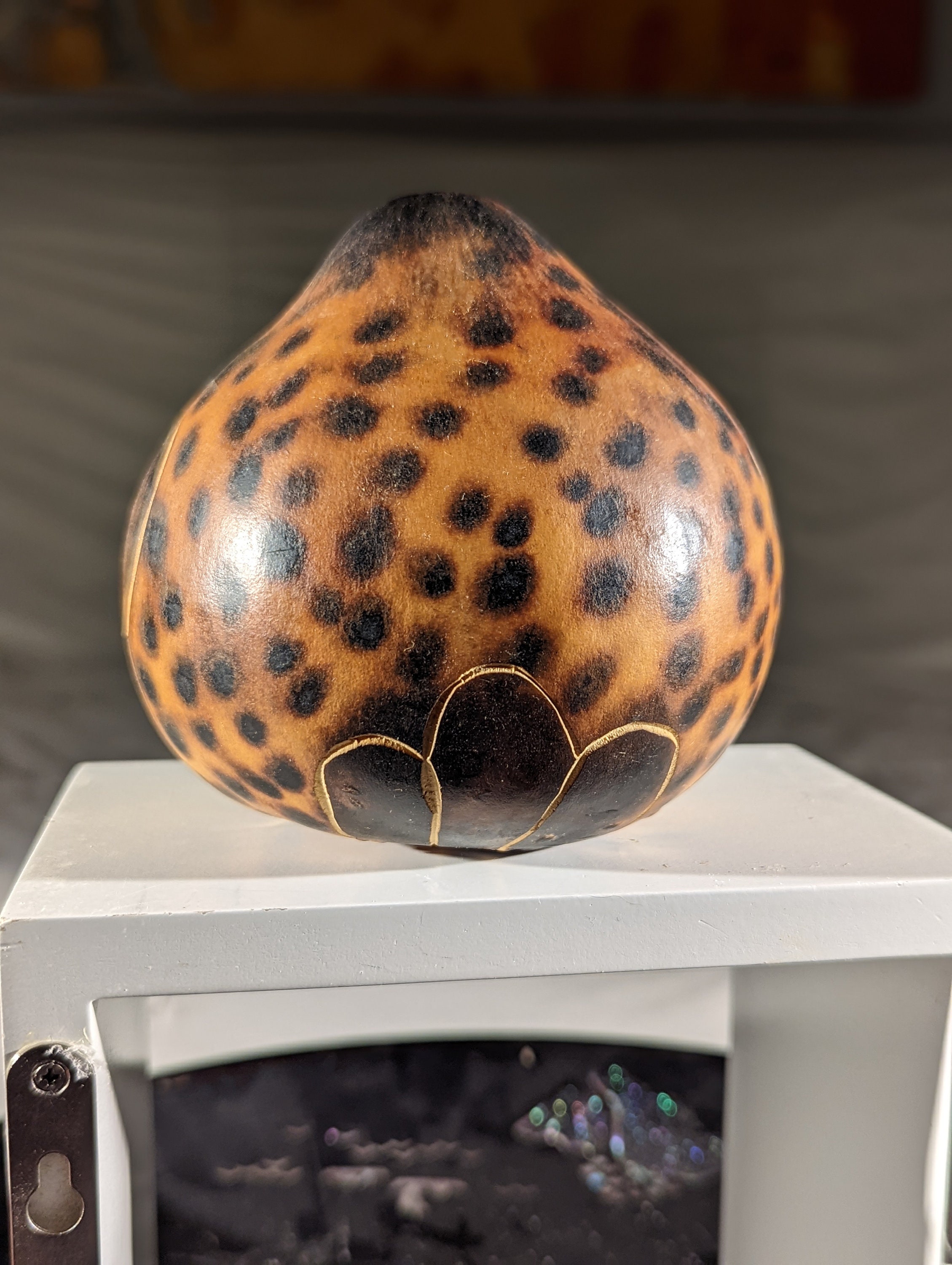 Peruvian Gourd Art. Carved Bird Gourd Art From Peru. Indigenous South ...