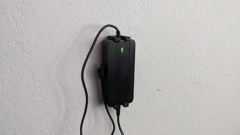 Super73 R / RX / S2 / ZX Charger Wall Mount - Etsy