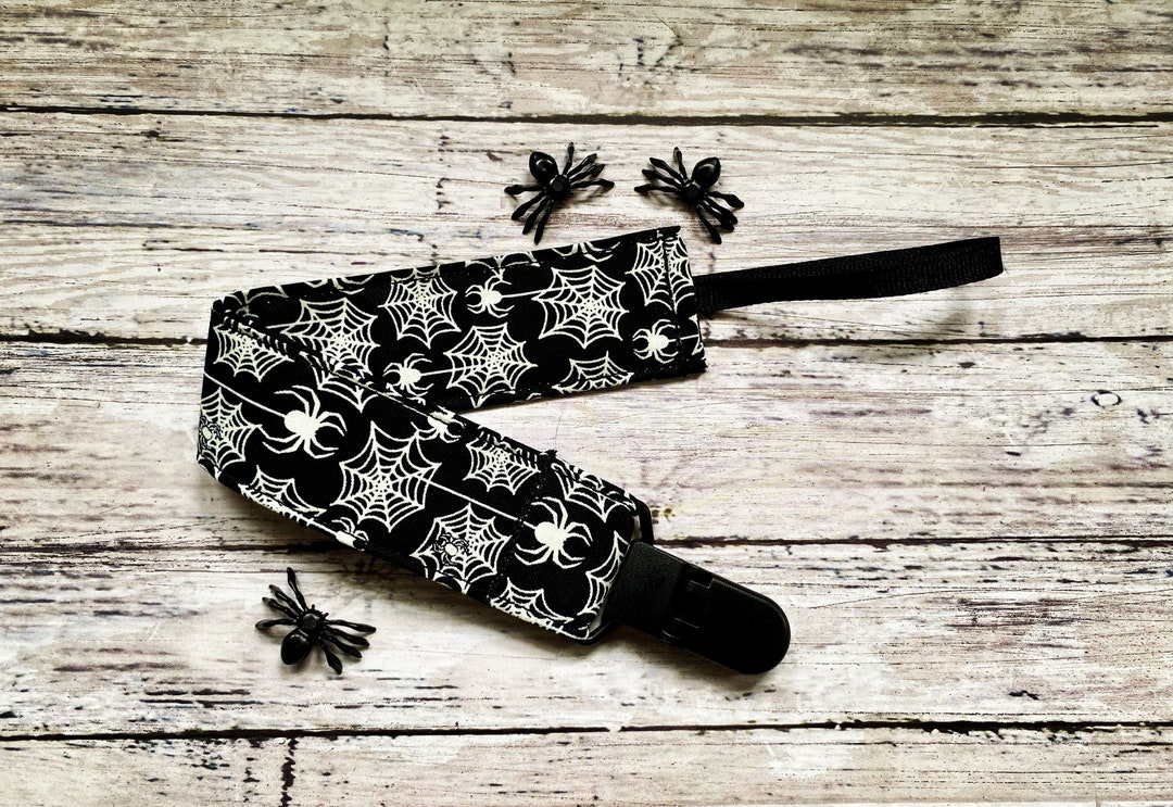 Spooky Little Bitsy Spider Pacifier Clip - Etsy