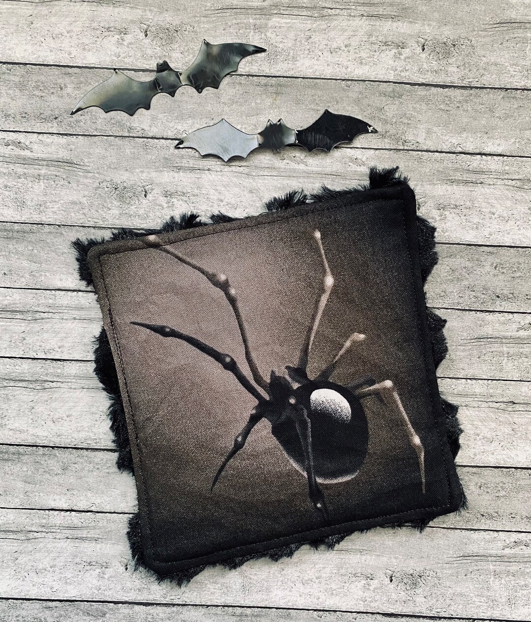 Spooky Black Widow Gothic Nocturnal Creature - Etsy
