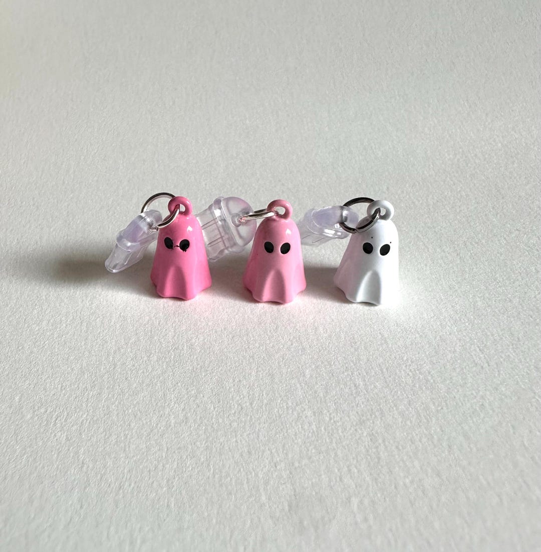 Pink Ghost Device Charm: Spooky Halloween E-reader/smartphone Dust Plug ...