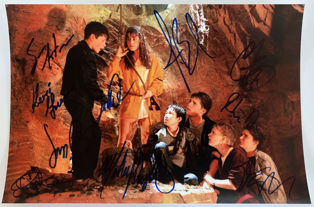 The Goonies Full Cast Signed Autographed 8x12 Inch Photo + COA - Etsy