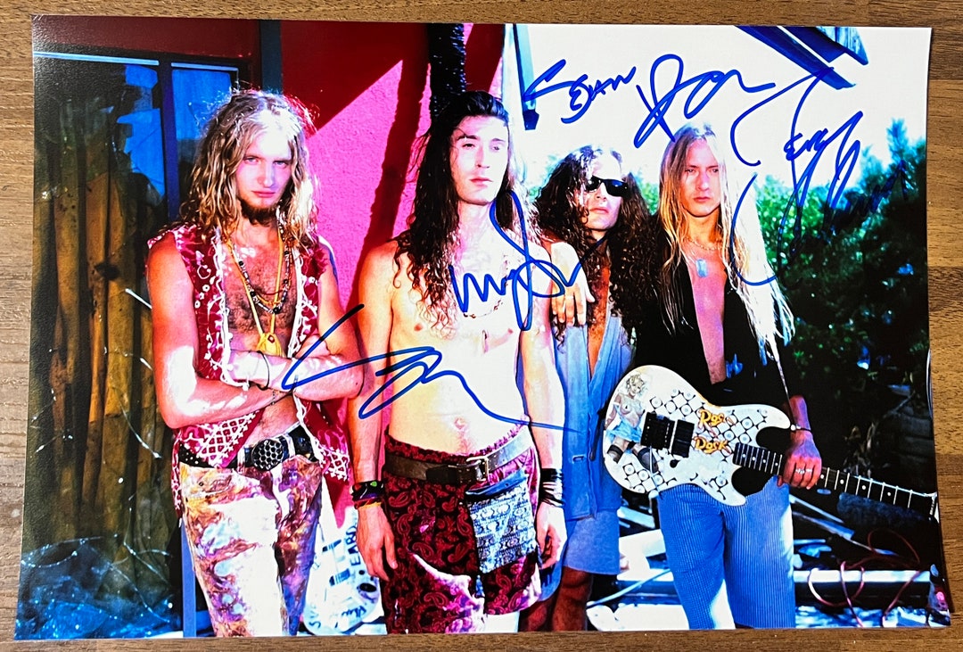 Alice in Chains Full Band Signed Autographed 8x12 Vintage Photo + COA - Etsy