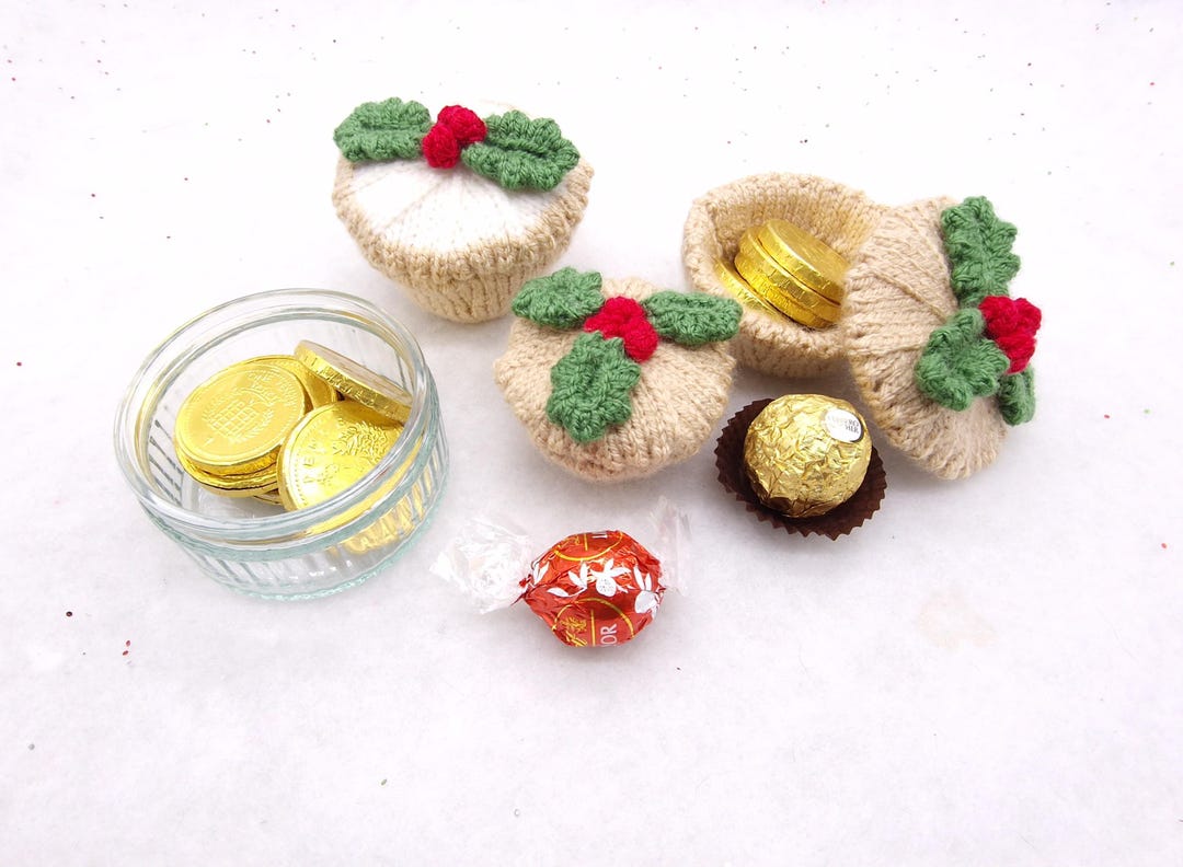 Mince Pie Ferrero Rocher Lindt Christmas Knitting Pattern Table Favours ...