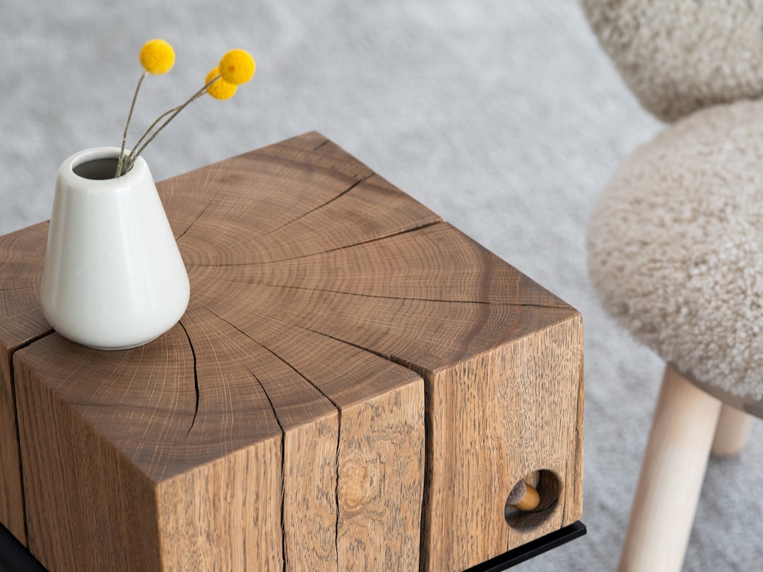 Small Coffe Table, Modern and Minimalist Side Table, Unique Design ...