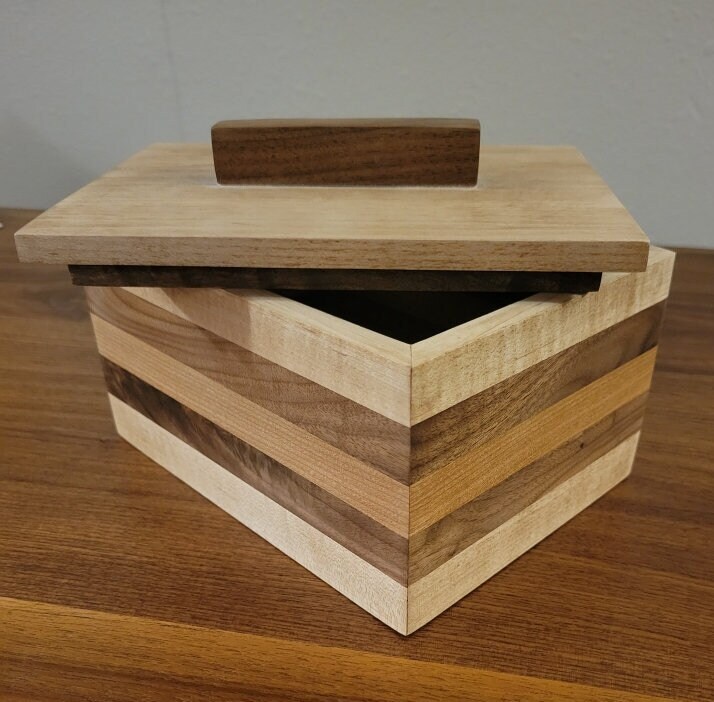 DIY Striped Box With Fitted Lid Build Instructions - Etsy