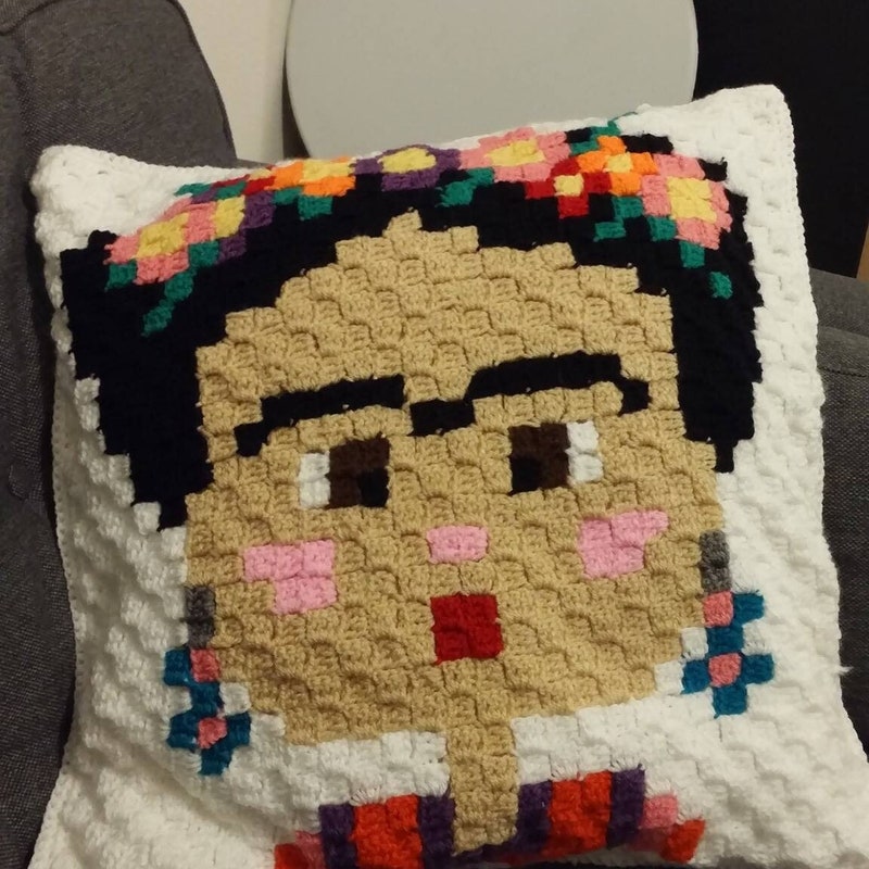Character Pillow Crochet - Etsy