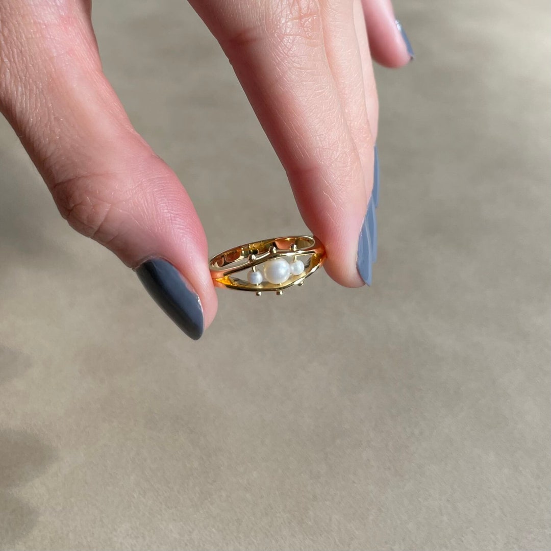 Pearl Gold Anxiety Ring, Meditation Ring, Fidget Ring, Anxiety Jewelry ...