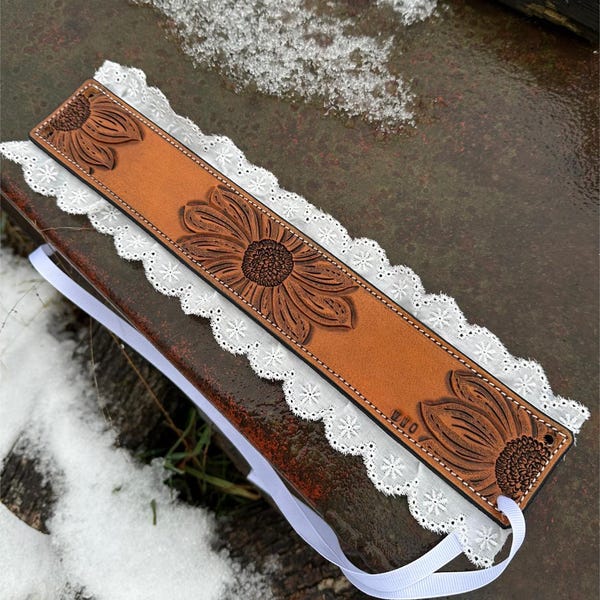 Leather Garter - Etsy