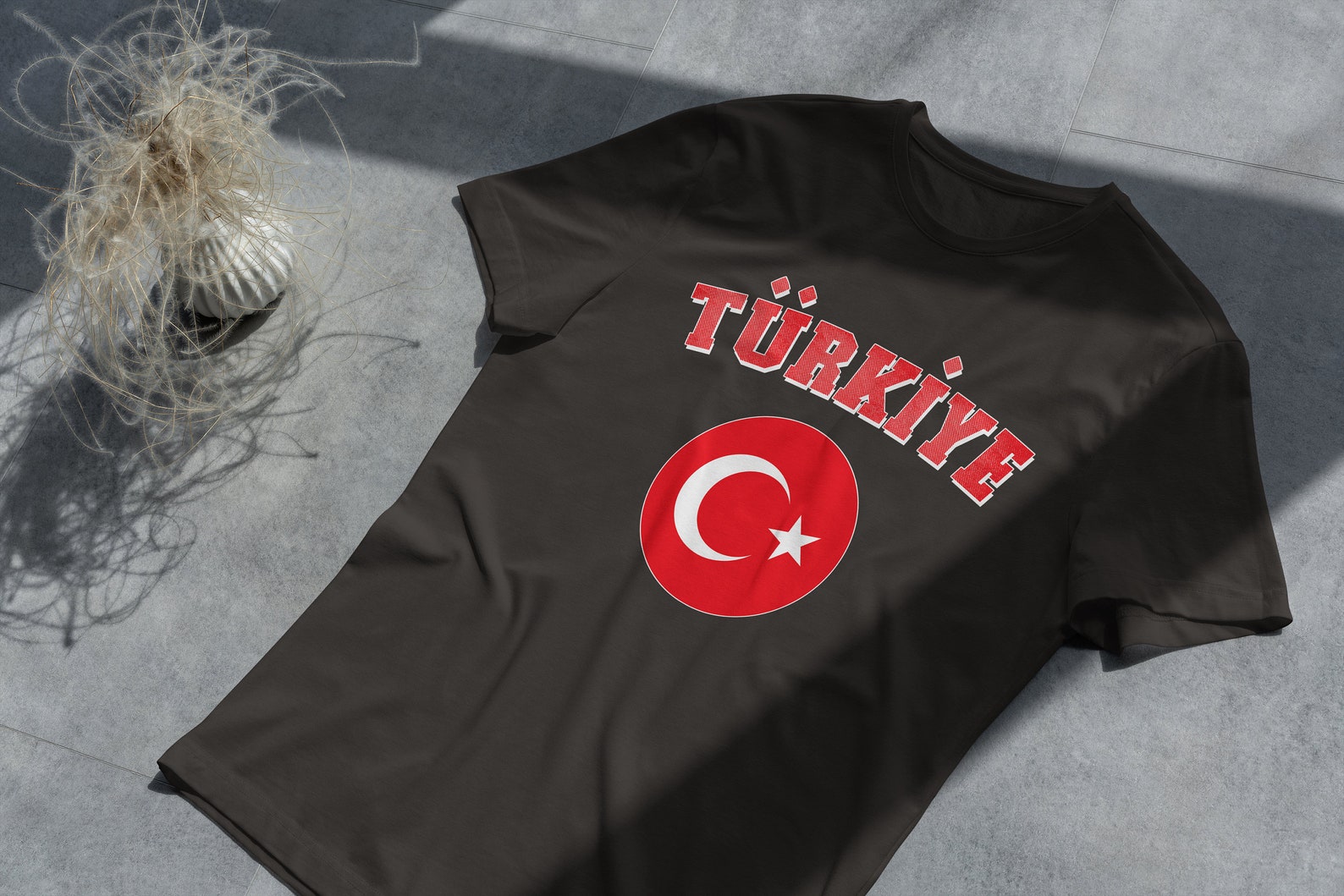 Retro Türkiye Flag Tee: Flaunt Your Turkish Heritage With Style Retro ...