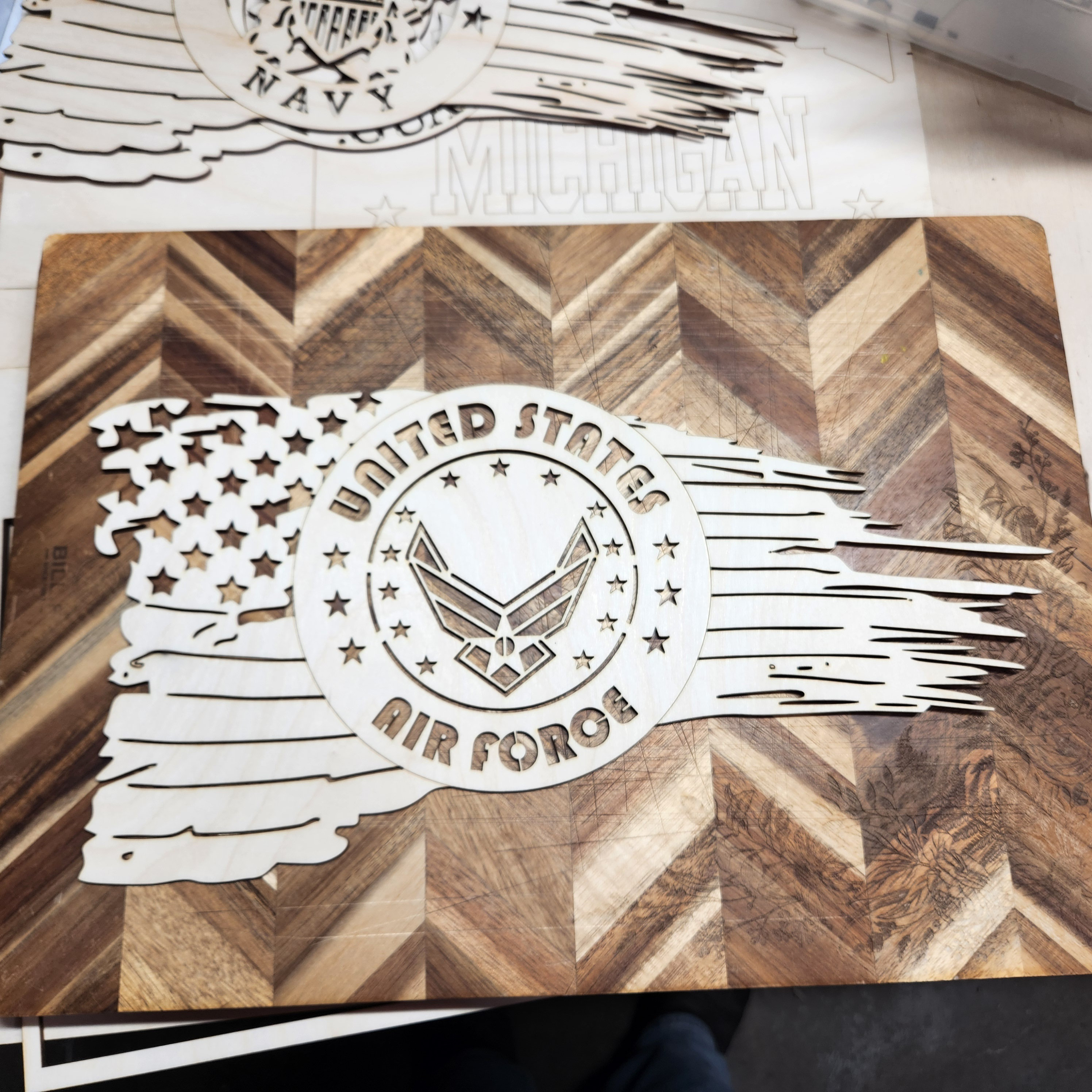 Tattered Flag and Holder Laser File All Branches - Etsy