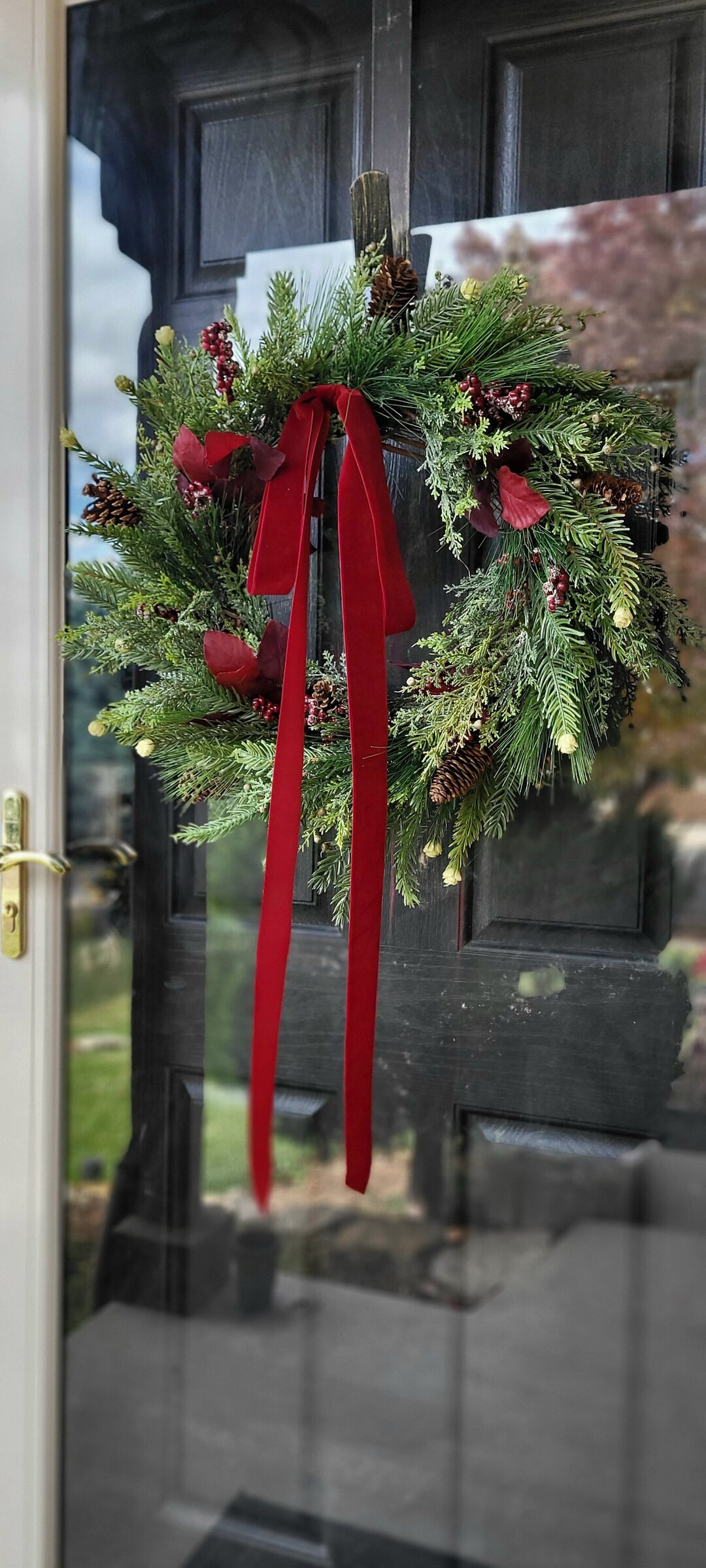 Pine Cone Wreath, Rustic Primitive Winter Wreath, Wreath for Door, Red ...
