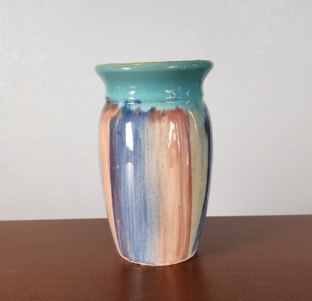 Vintage Hull Stoneware 8 Vase - Etsy