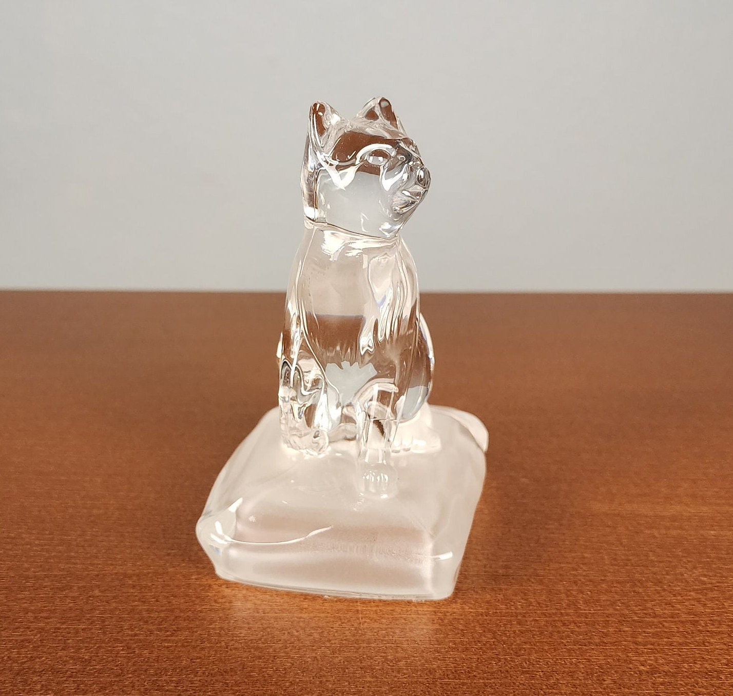 Vintage Crystal Clear Glass Cat Figurine, Sitting Cat Art, Glass Cat ...