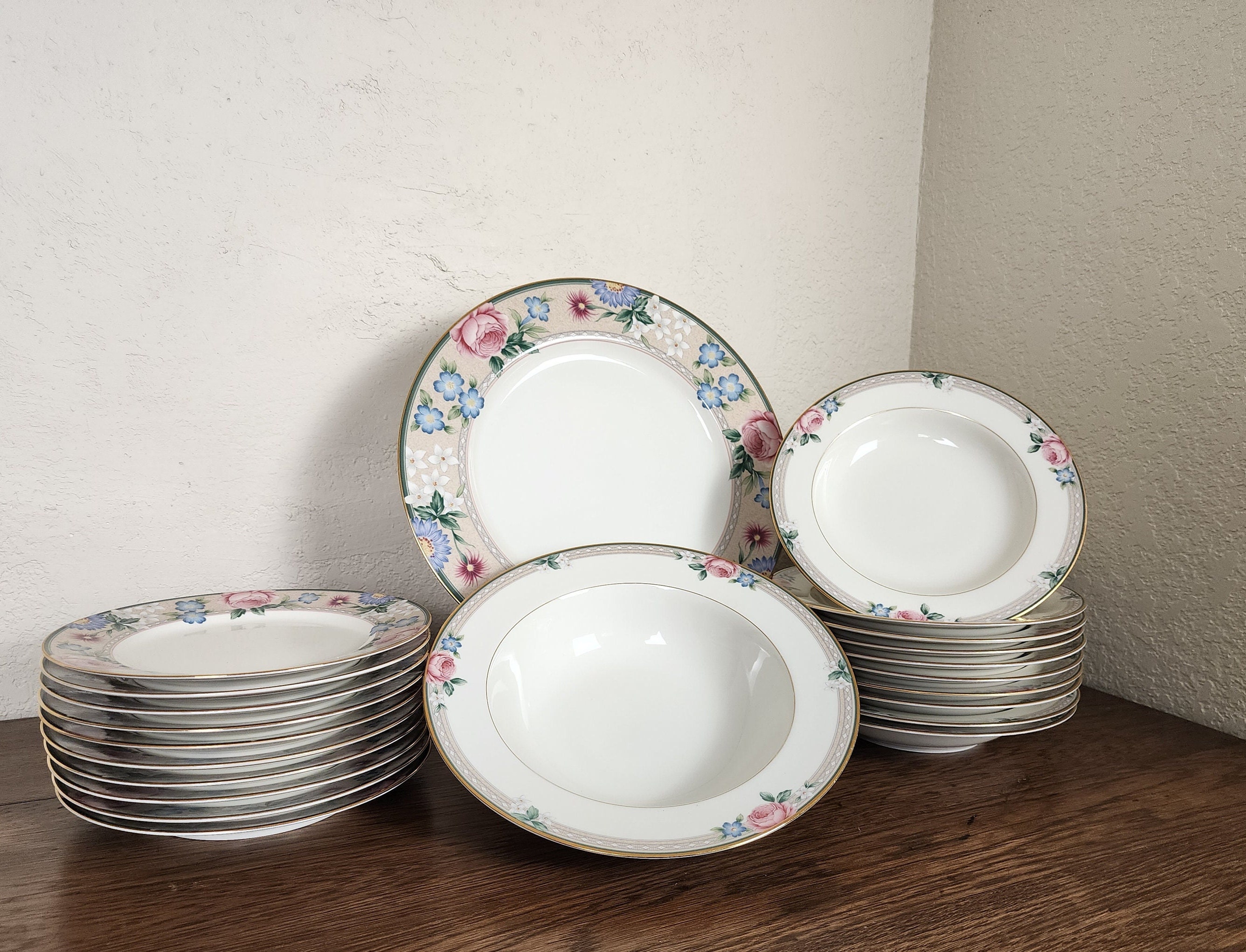 Vintage Mikasa Regency Rose Fine China, 44 Piece, Set for 10, Gold ...
