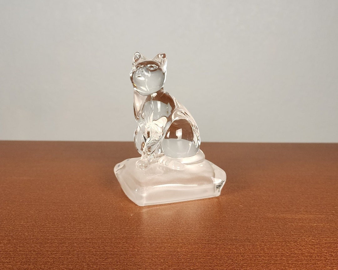 Vintage Crystal Clear Glass Cat Figurine, Sitting Cat Art, Glass Cat ...