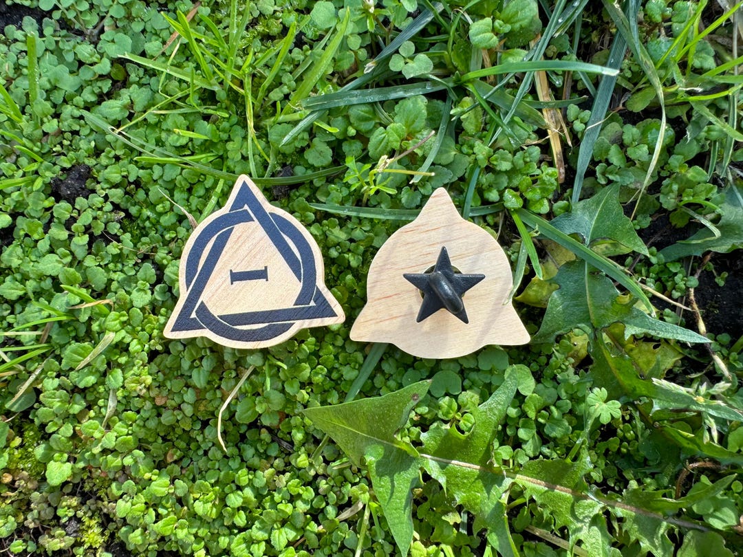 Wooden Theta Delta Therian Pride Pin - Etsy