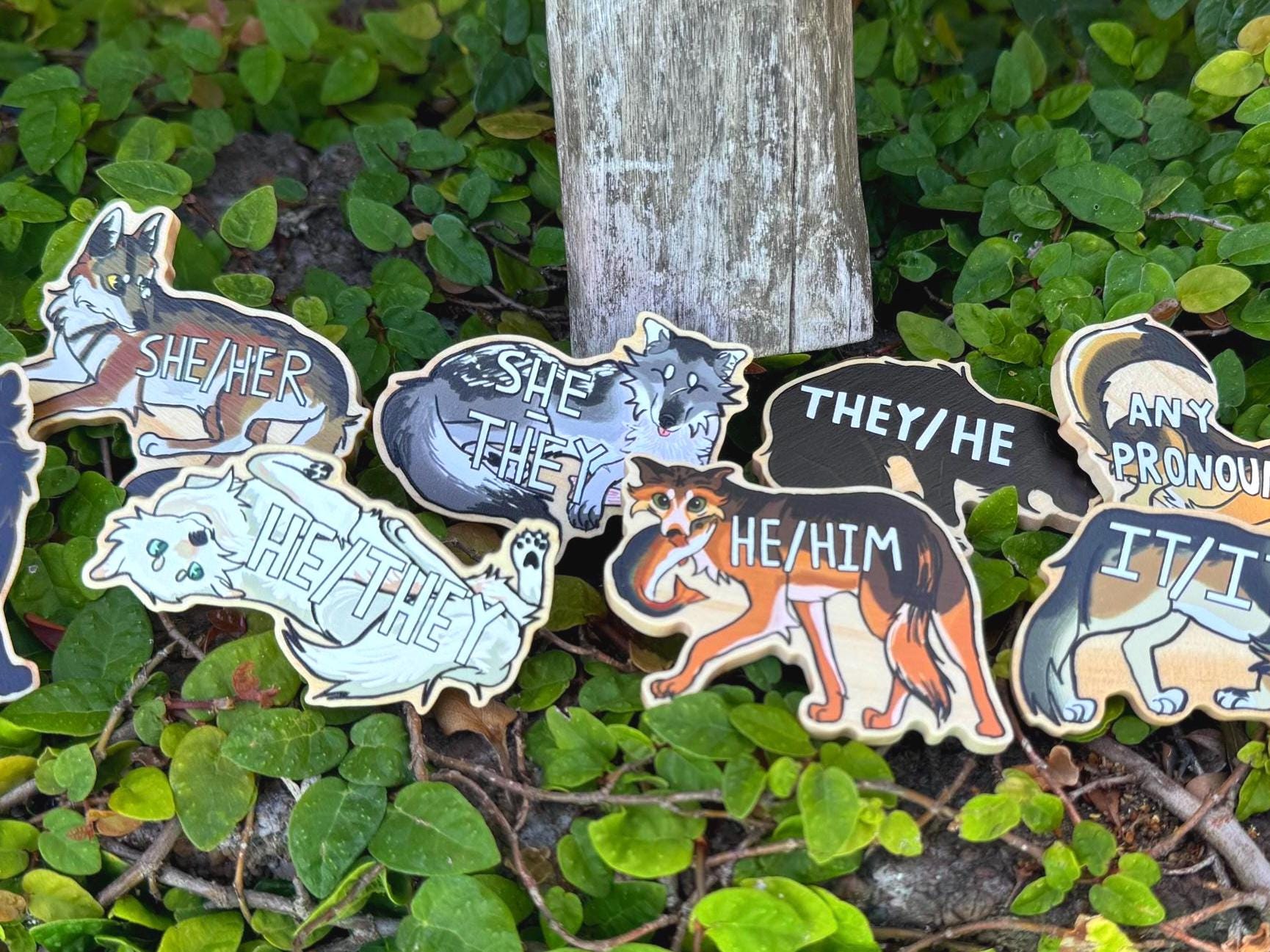 Wolf Pronoun Pins! | Nature, Furry, Therian, Vulture Culture - Etsy ...