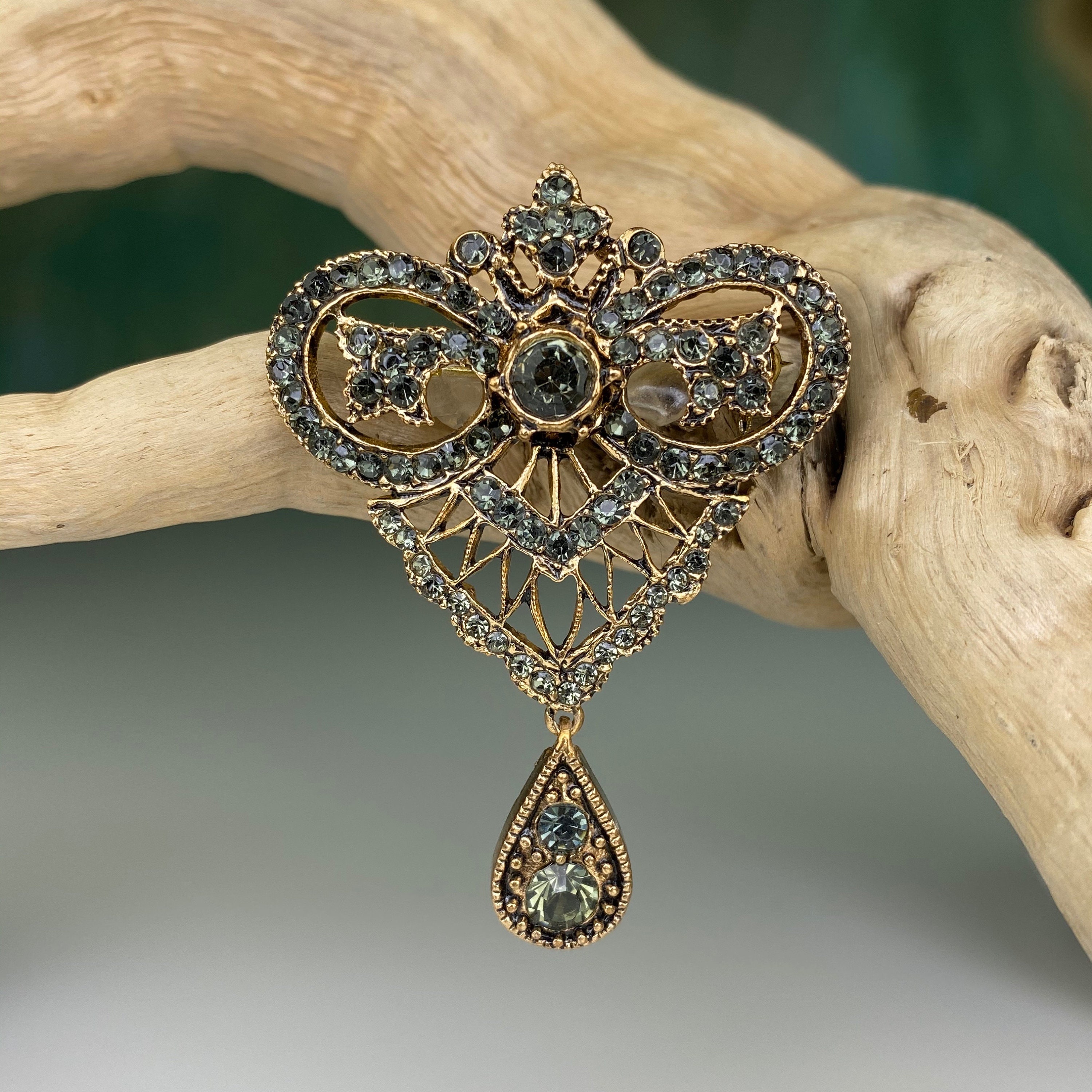 Hatice Sultan Ottoman Brooche With Black Diamond Crystal Stone on ...