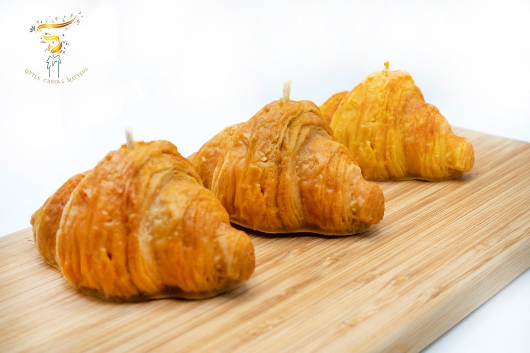 Scented Croissant Candle – Handmade Soy and Beeswax, Bread Scent - Etsy