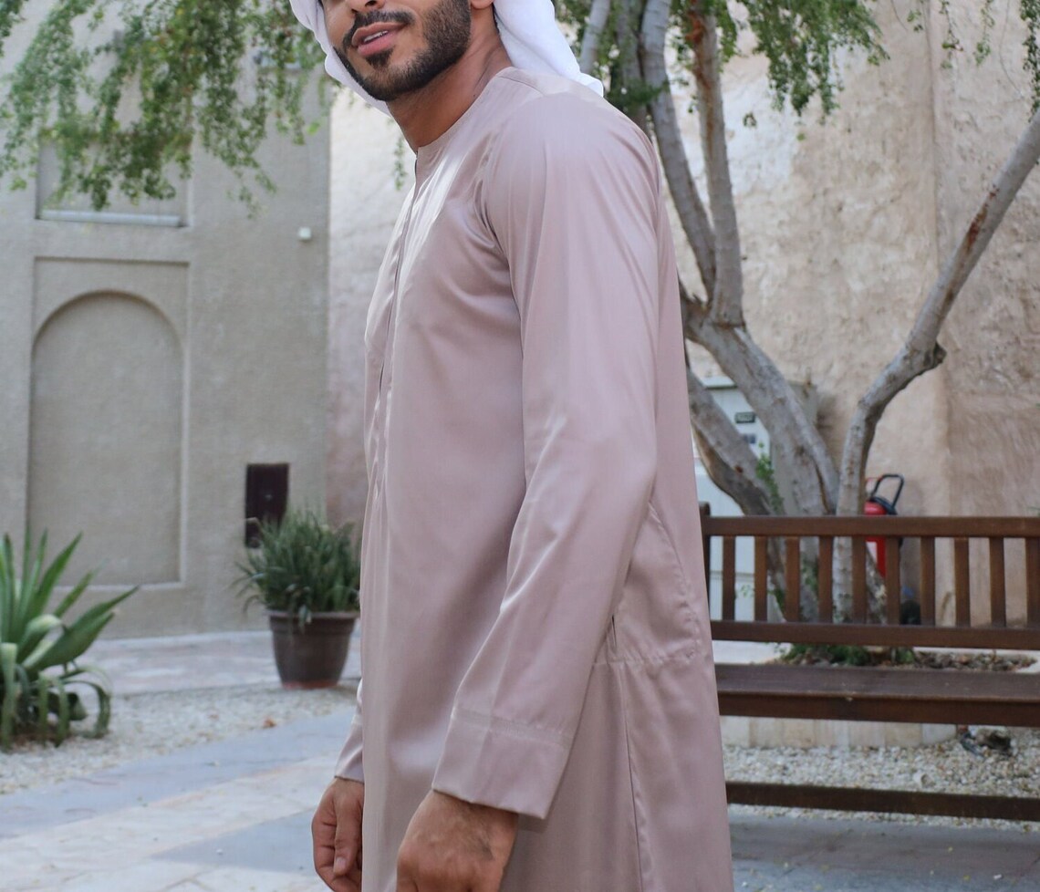 Tan Beige Omani Thobe Thobes for Men - Etsy
