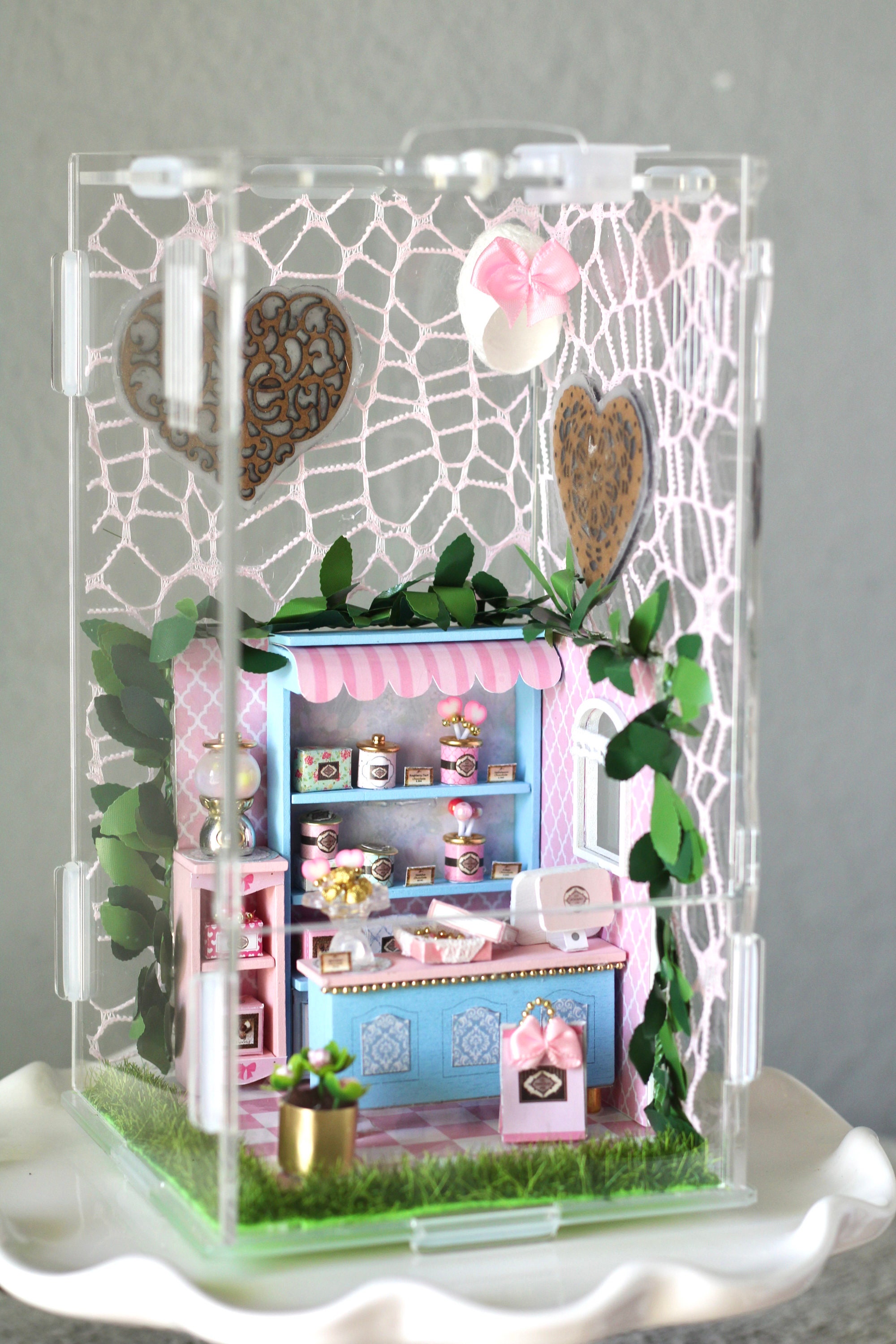 Pre-order Sweet Treats Cafe Spooder Enclosure - Etsy