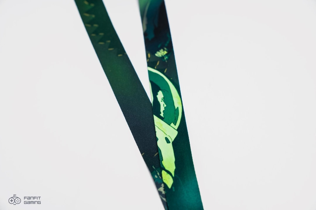 Alien Lanyard – Astronaut & Green Alien Badge Holder - Etsy