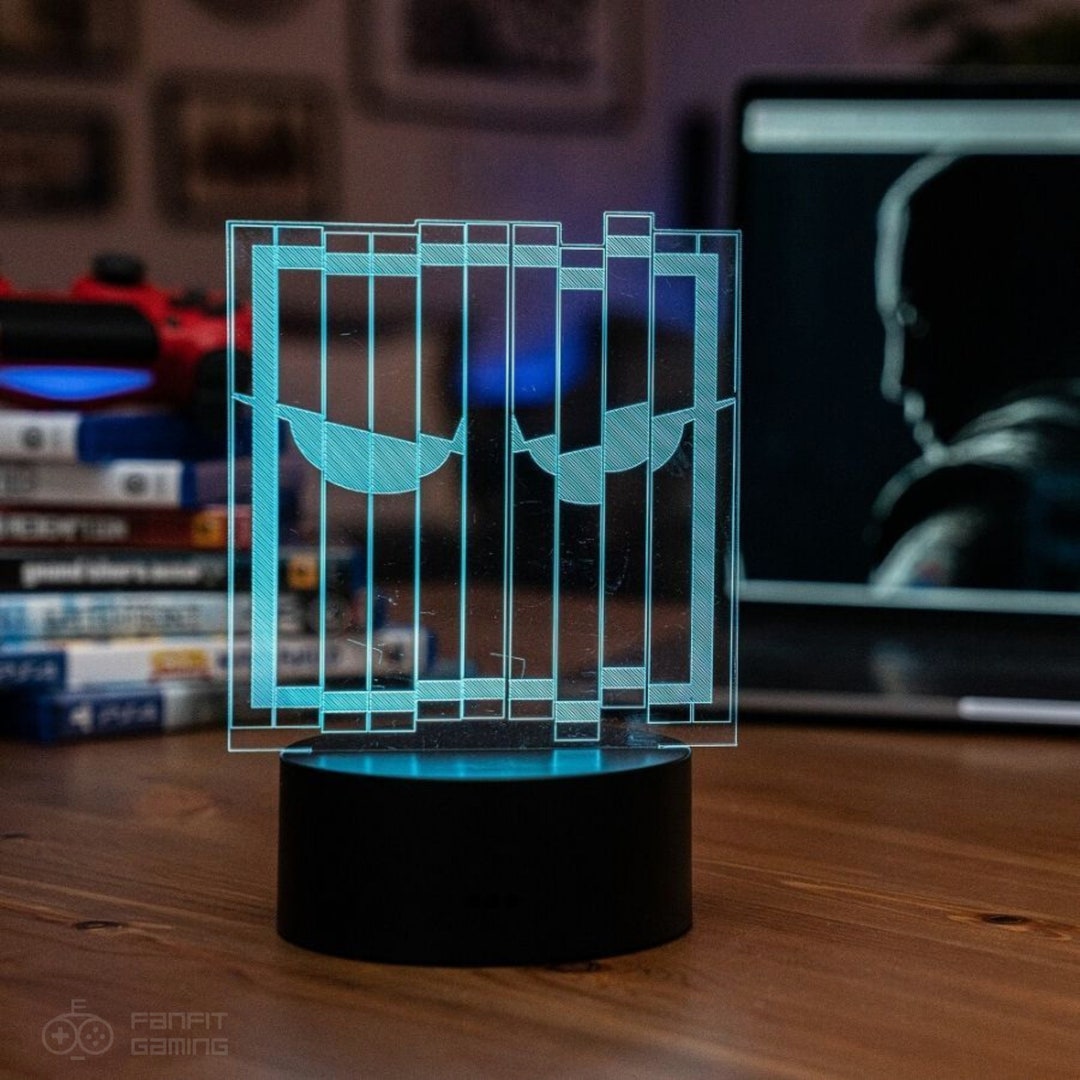 Six Siege Vigil LED Operator Light USB Powered - Officially Licensed by ...