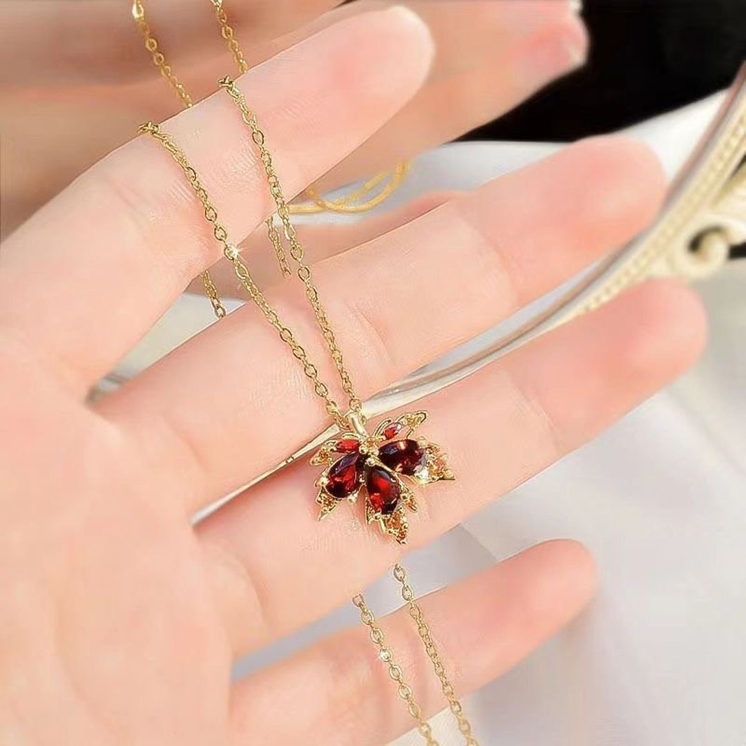 Genshin Impact Kazuha Themed Pendant Necklace, Genshin Impact Kazuha ...