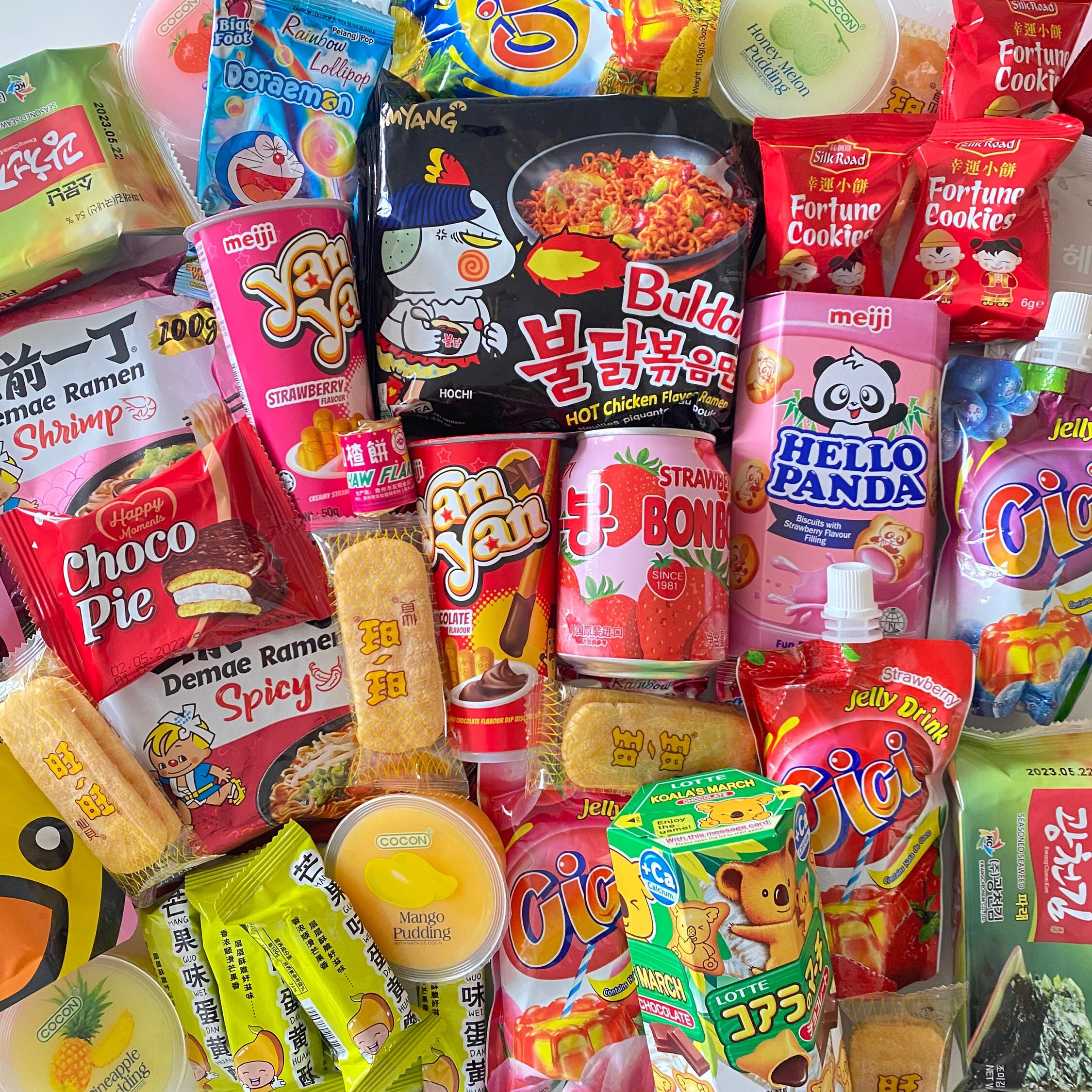 Kawaii Cute Mystery Japanese/ Korean / Asain Snack Box Asian Snack Box ...