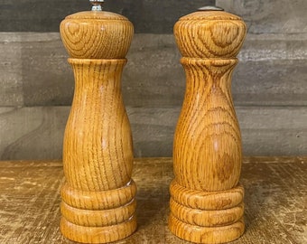 Vintage Olde Thompson Natural Wood Salt and Pepper Grinder Mill Shaker ...