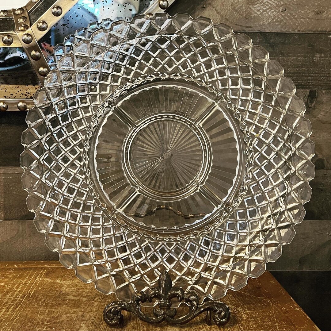 Anchor Hocking Waterford Large Round Divided Platter - Waffle Pattern ...