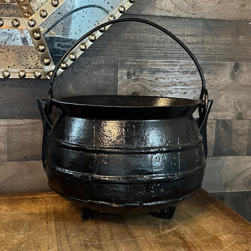 Large Cast Iron Cauldron - Etsy