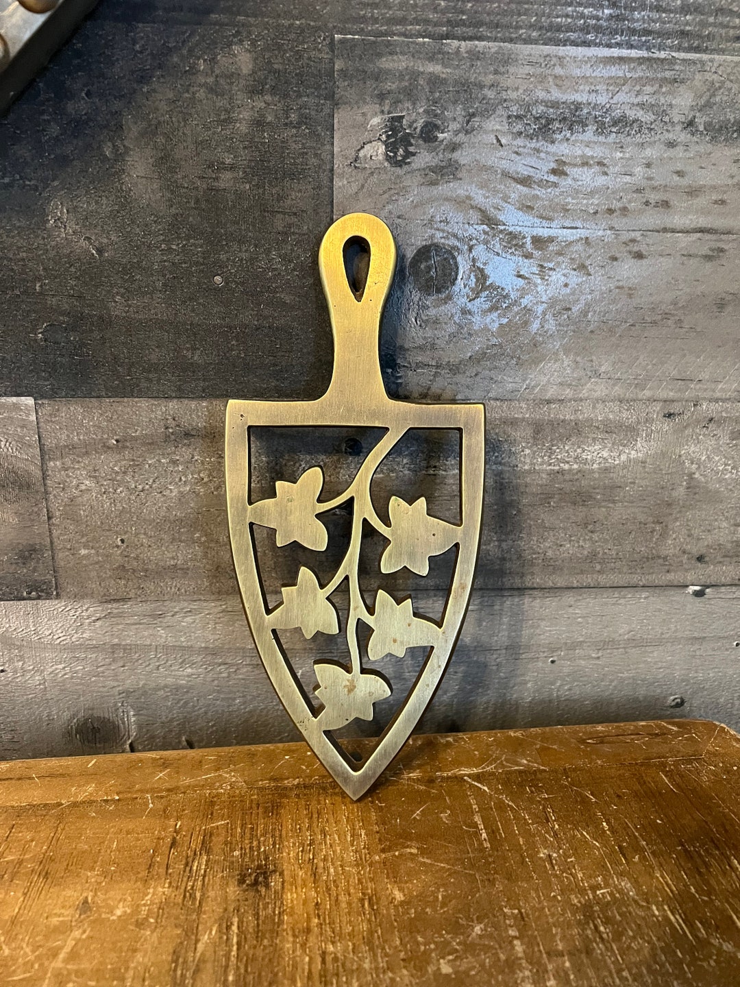 Vintage Brass Trivet - Triangle Leaf Brass Pot Holder - Etsy