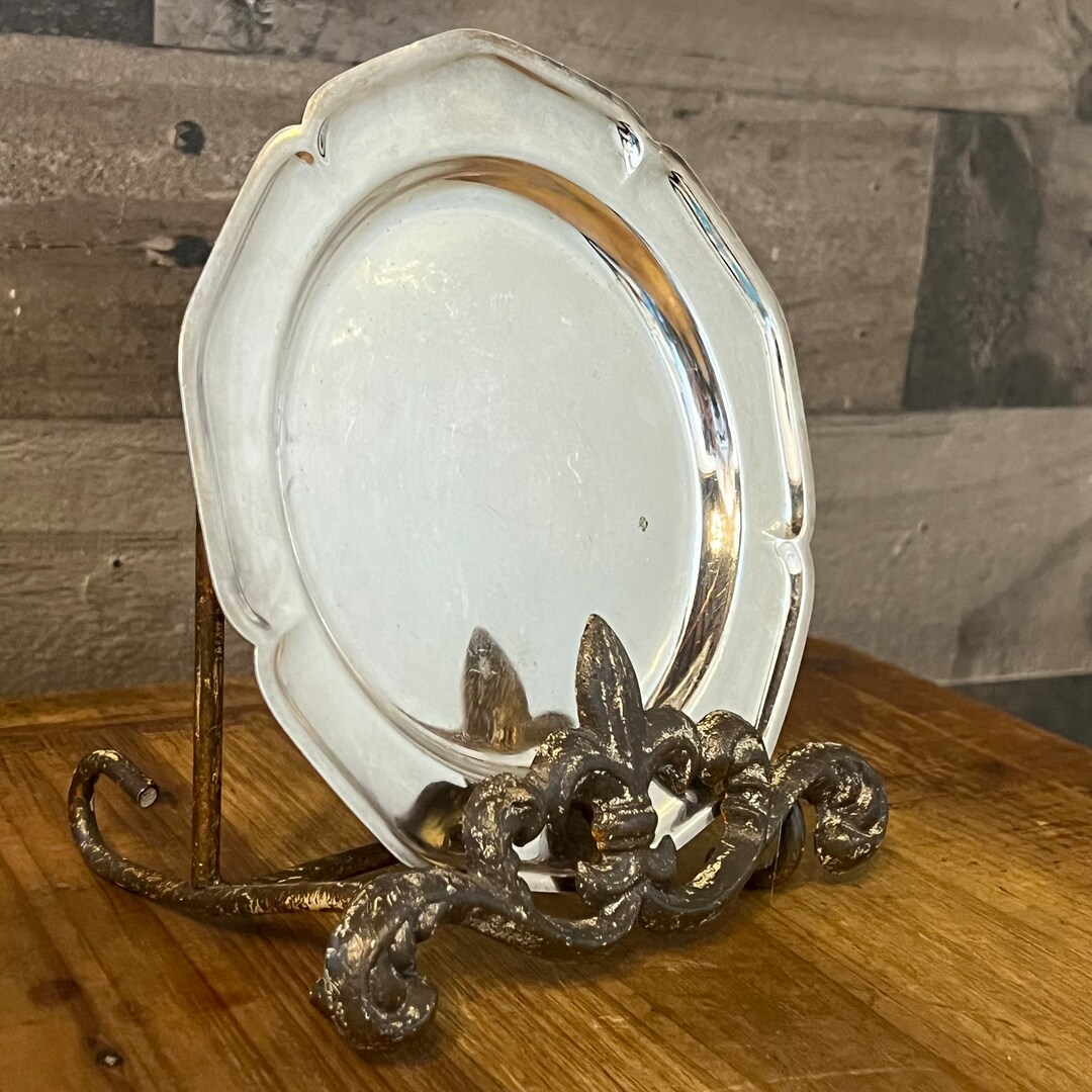 Vintage WM Rogers Silver Plated Scallop Scroll Rim Small Plate ...