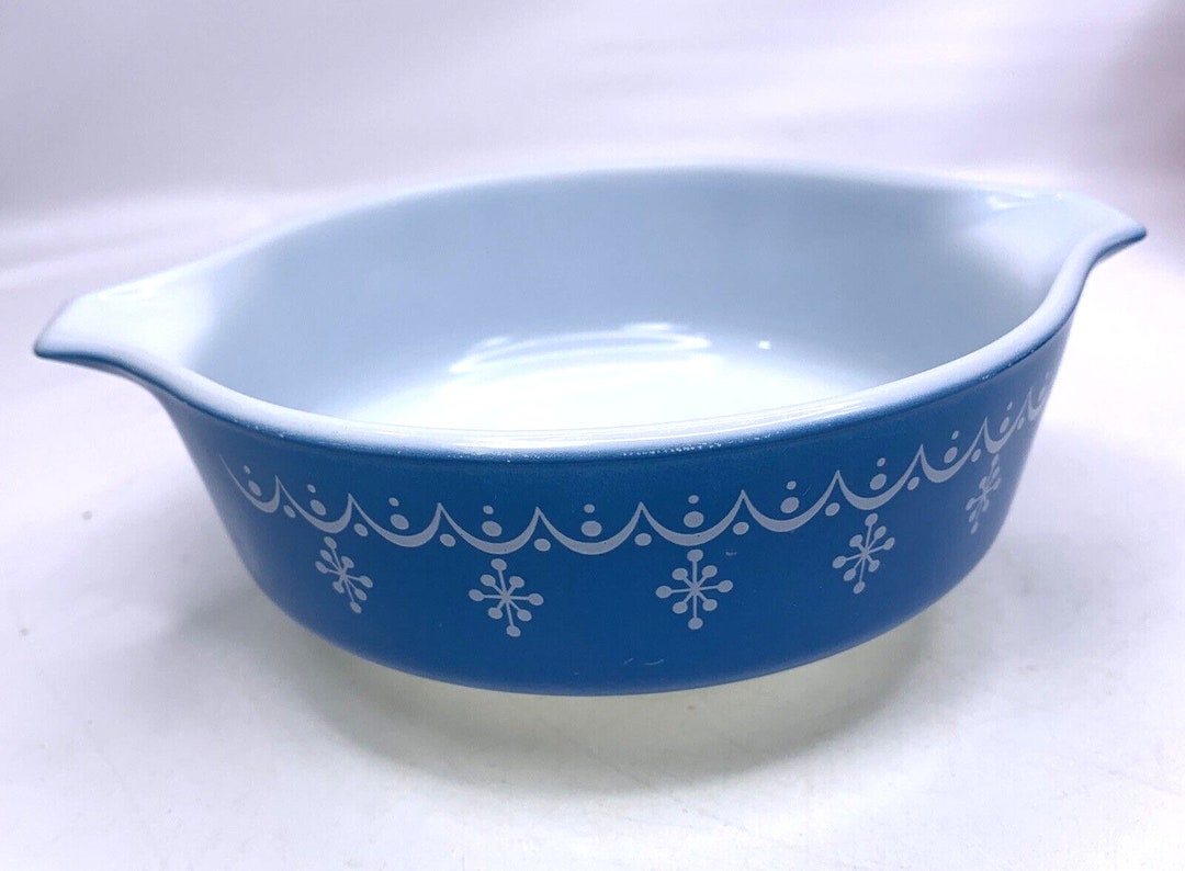 Pyrex Blue Snowflake Garland 1 PT Casserole 471 NO LID - Etsy