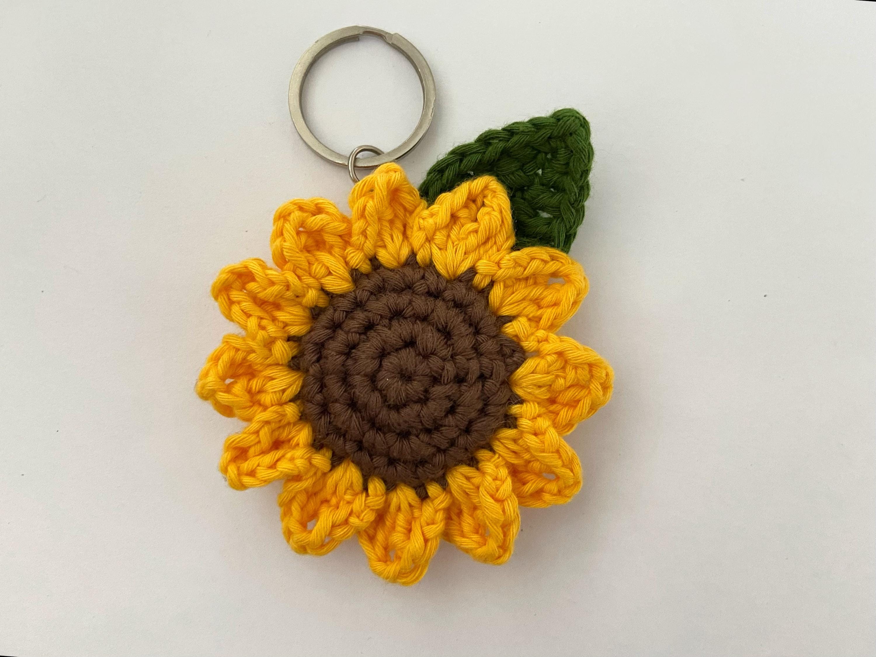Crochet Sunflower Keychain Pattern: Amigurumi Charm (PDF Pattern) - Etsy