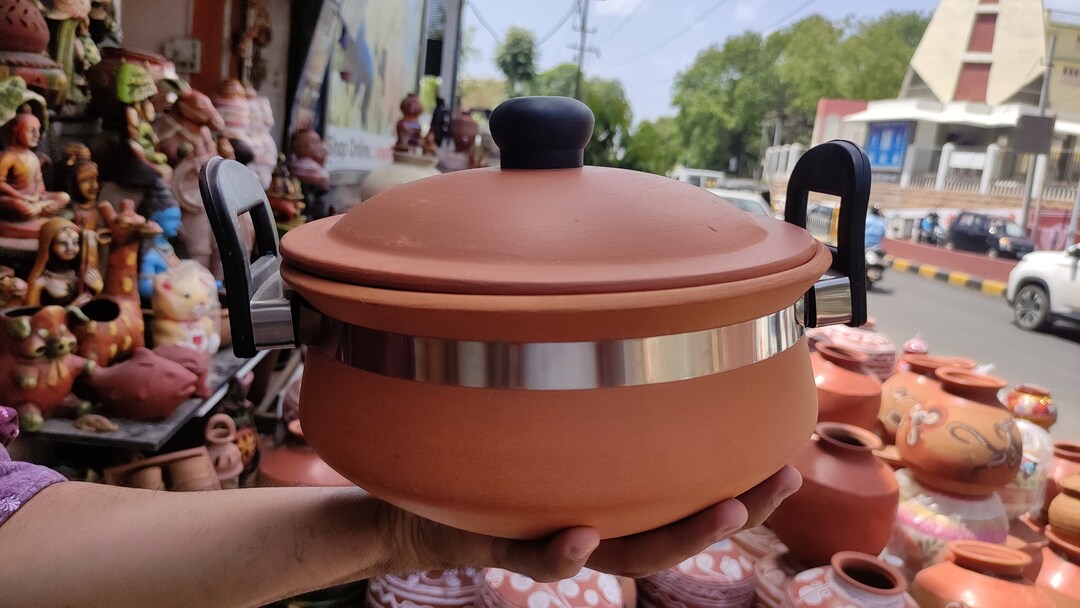Unglazed Handmade Terracotta Kadai Round Earthen Kadai With Handle and ...