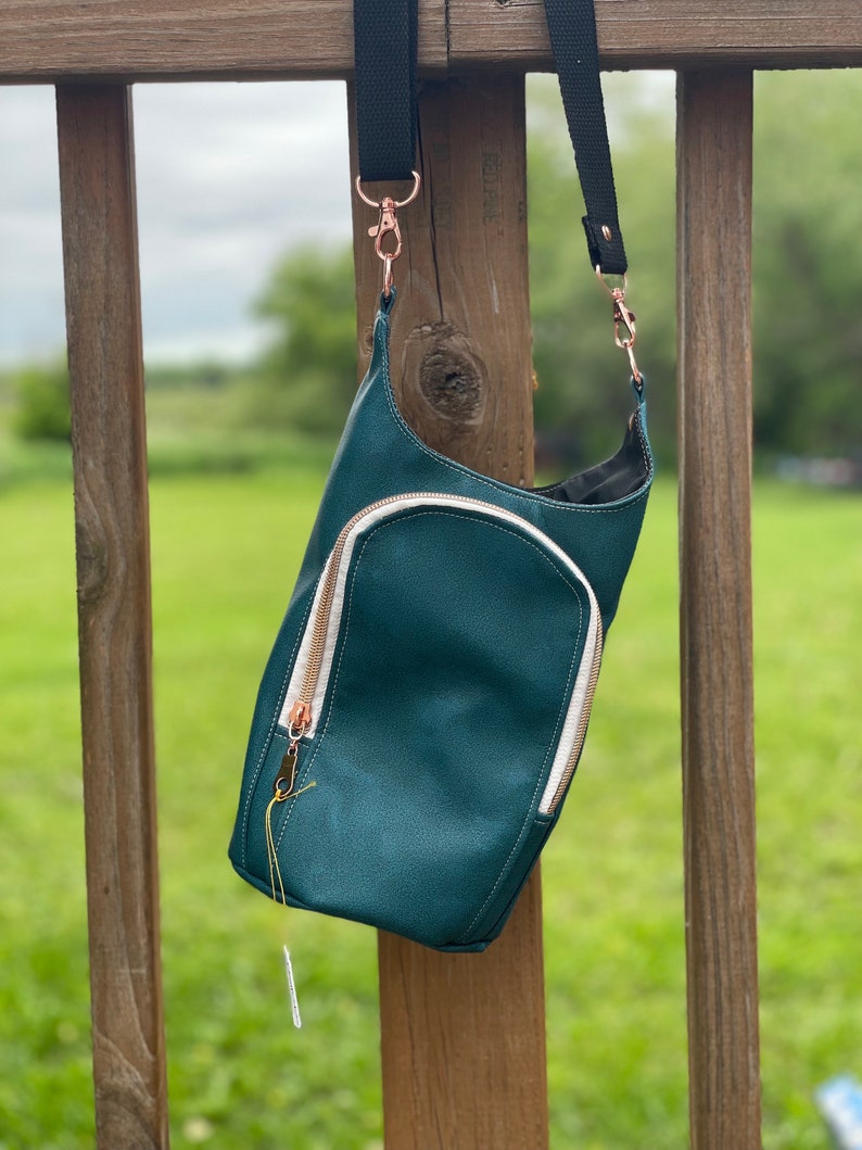 Stay Hydrated On-the-go With a Water Bottle Sling - Etsy