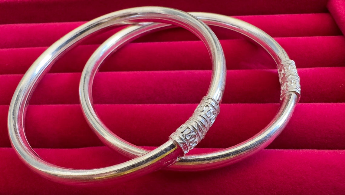 Chandra Silver Indian Hinged Kada, Chakra Bracelet - Etsy