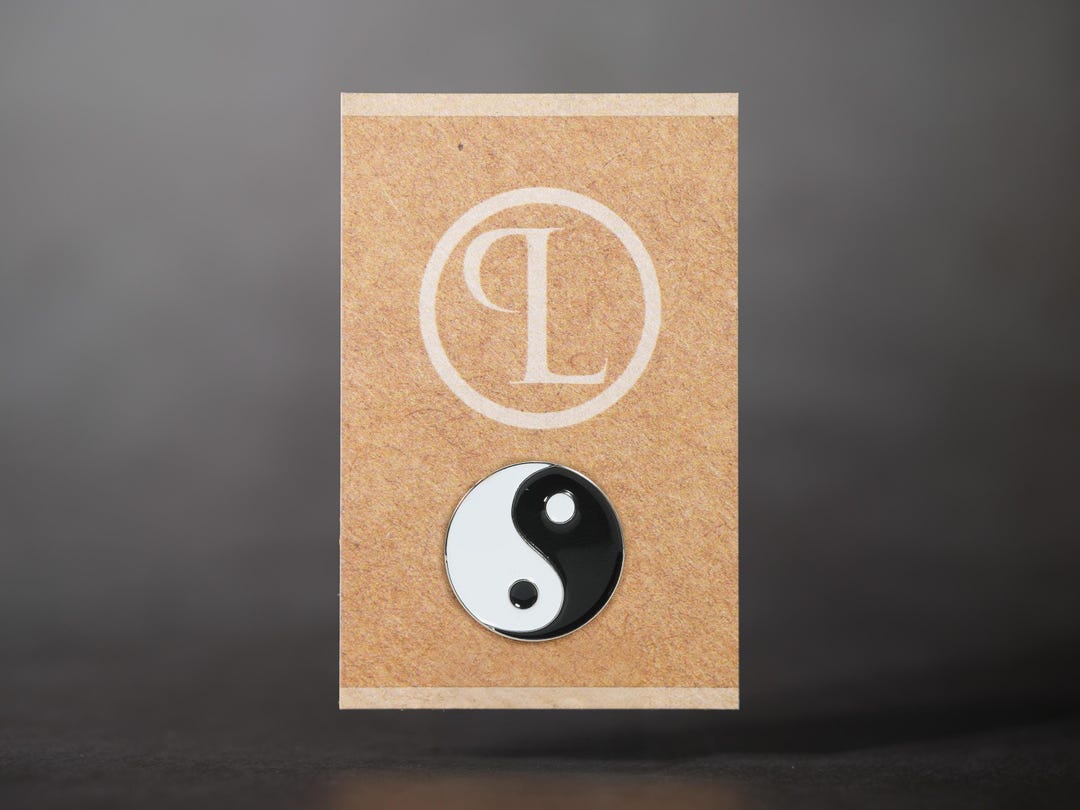 Ying & Yang Pin Badge - Etsy