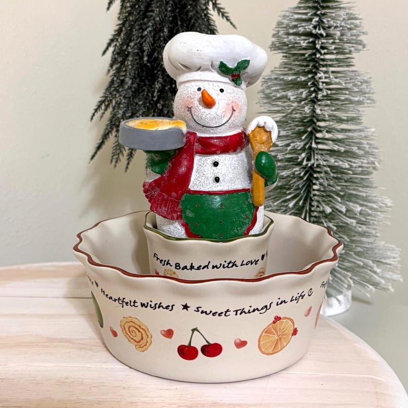 Vintage Holiday Baking Bundle | Snowman, Bowls, Server & Ganz Cupcake ...
