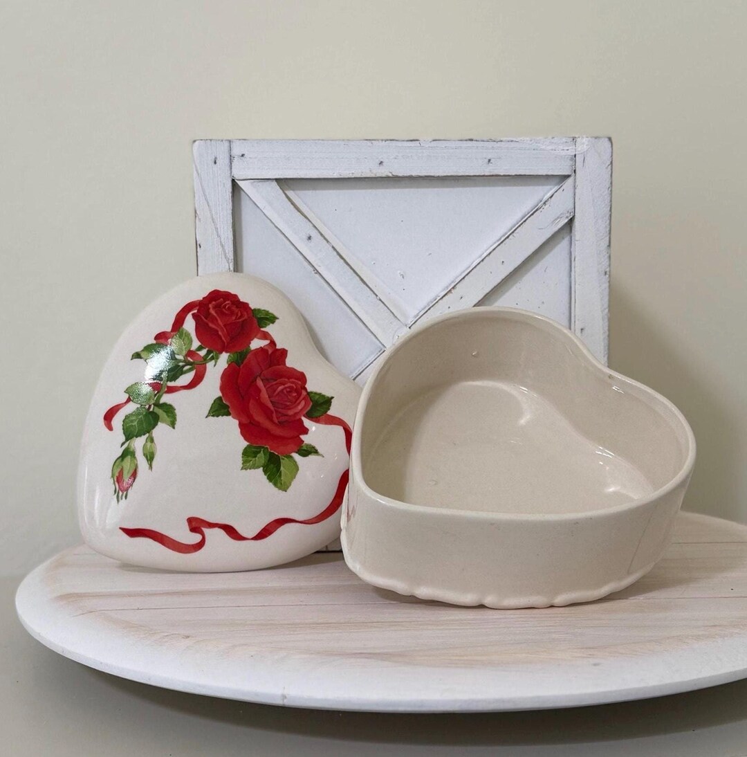 Vintage Teleflora Heart Trinket Box With Roses and Ribbon Romantic ...