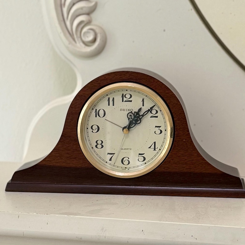 Vintage Seiko Quartz Mantel Clock | Rich Wooden Case | Classic Design ...