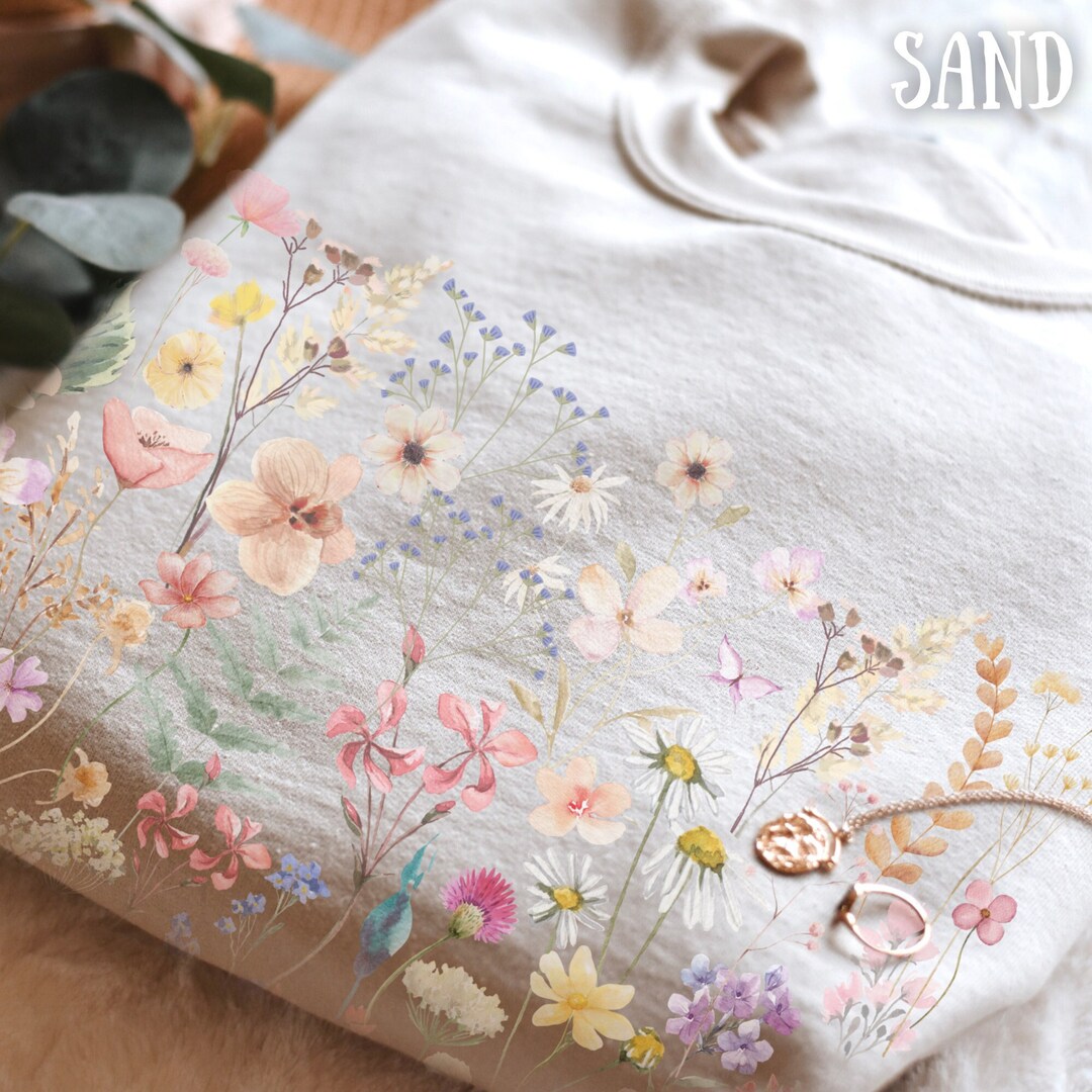 Pressed Flower Sweater, Pressed Flowers Gift, Wildflowers Sweatshirt ...