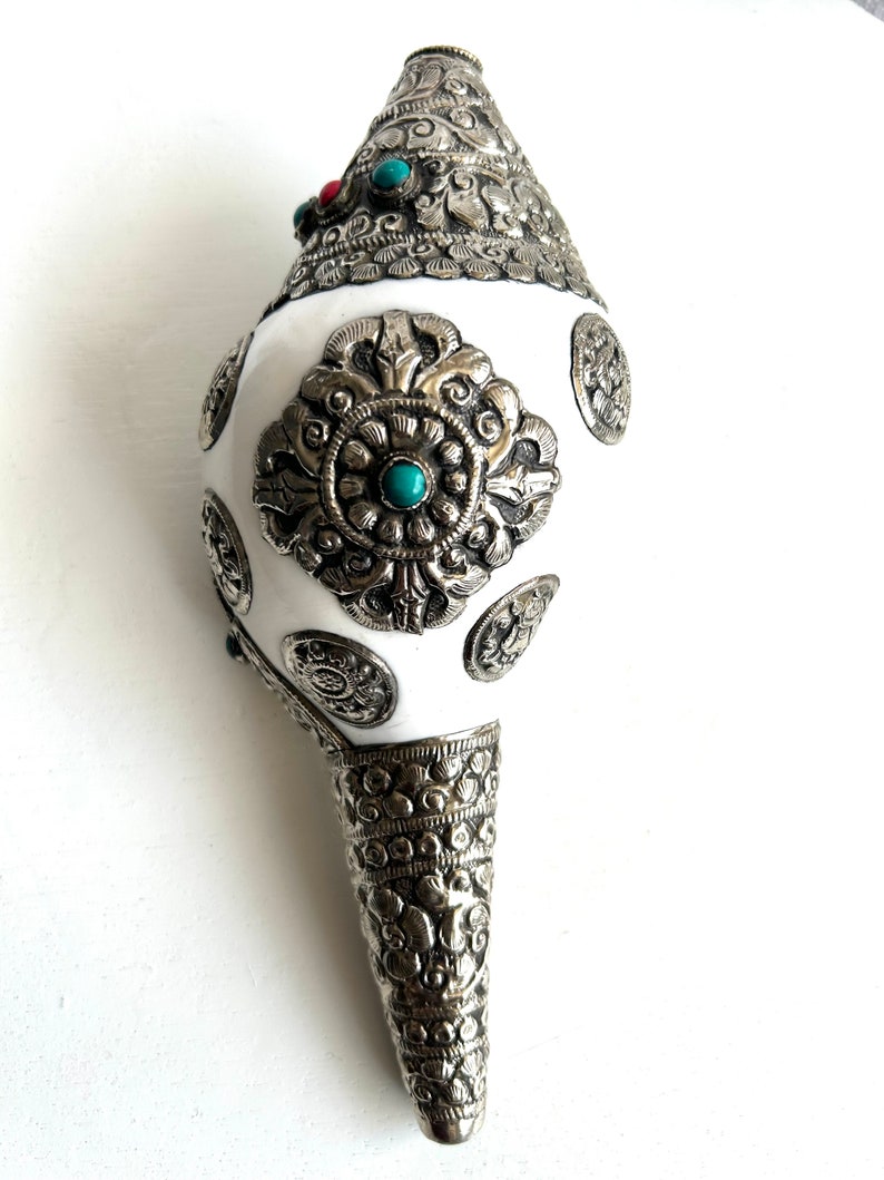 Vintage Tibetan Ritual Shell Conch Shankh Blow Horn Trumphet Carved ...