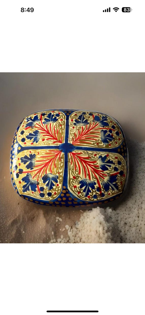 Stunning and Hand Painted Paper mache and wooden jewe… - Gem