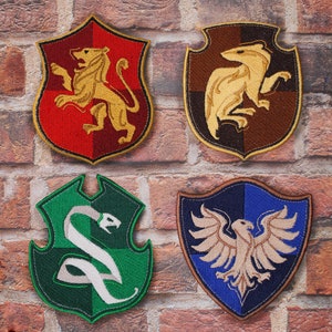 Hogwarts patch - Etsy